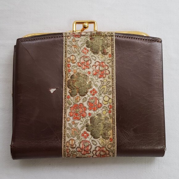 American Vintage | Bags | Antique Princess Gardner Bifold Wallet Floral ...